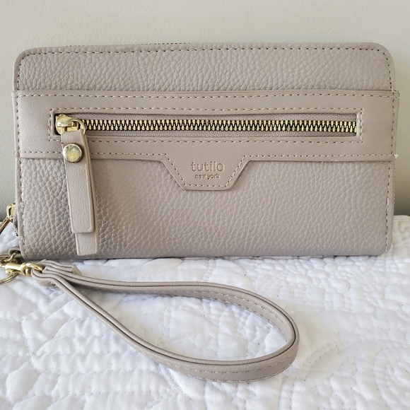 Tutilo | Bags | Tutilo Womens Gray Wallet Clutch With Secondary ...